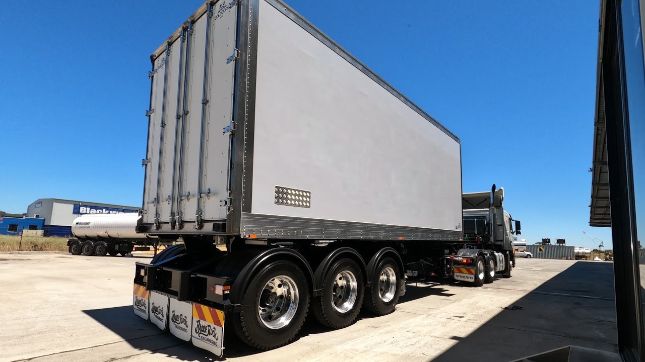Bruce Rock Engineering Coldcore MSC Refrigerated Rollback A Trailer ...
