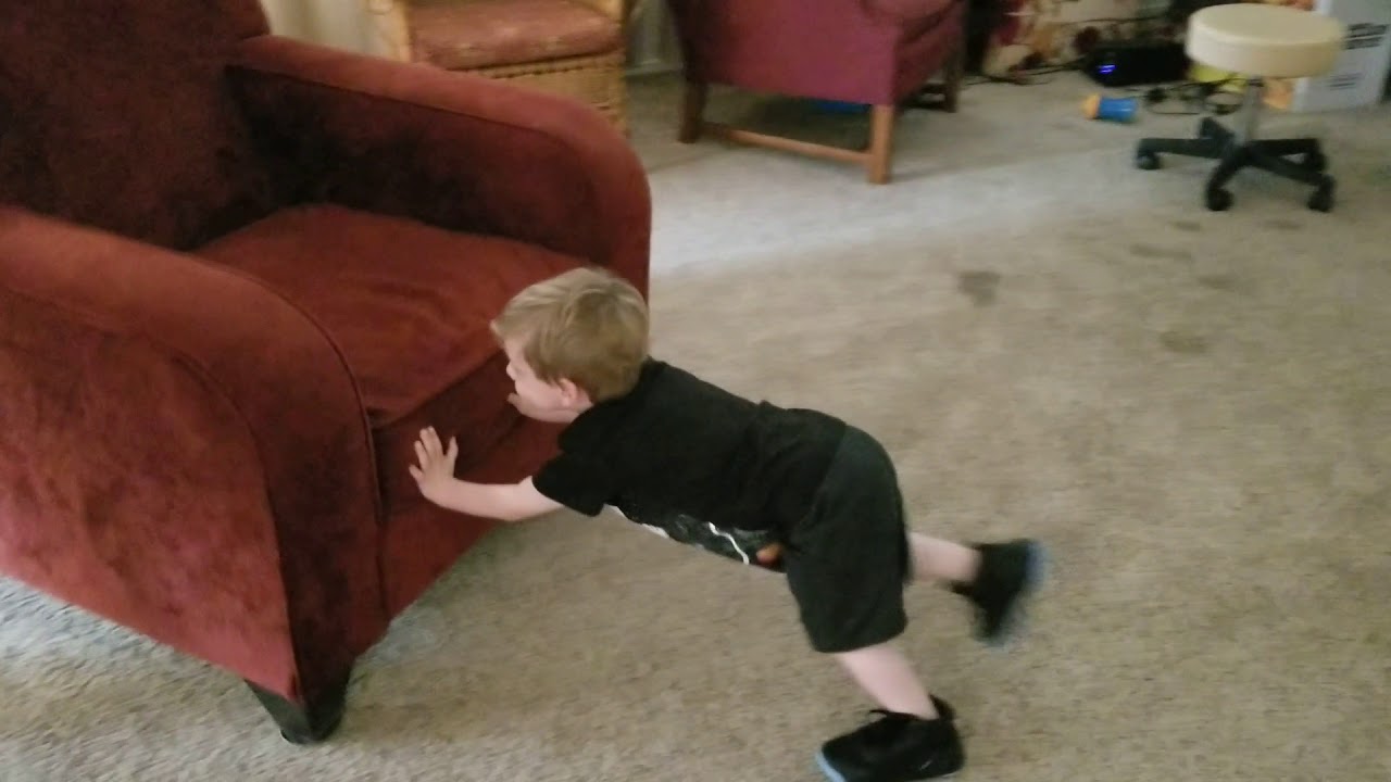 Josiah Craig Pushing Chair - YouTube