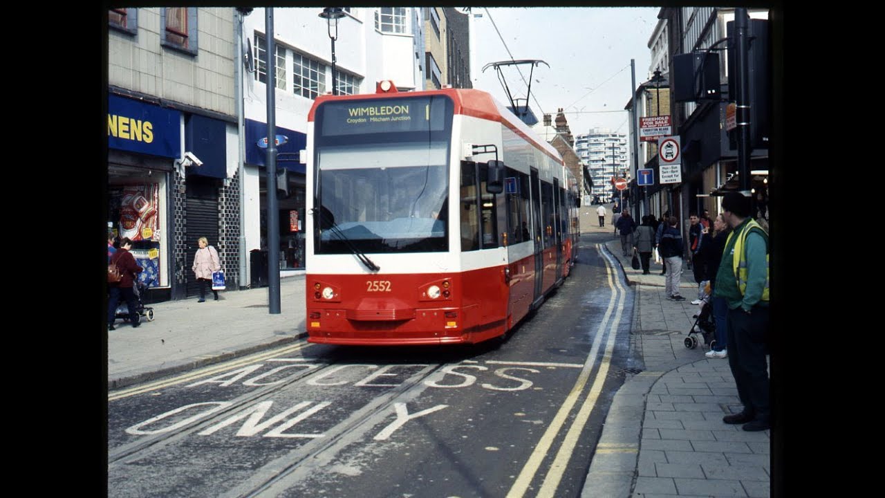 Journey on Croydon Tramlink CR4000 (2552) To Elmers End - YouTube