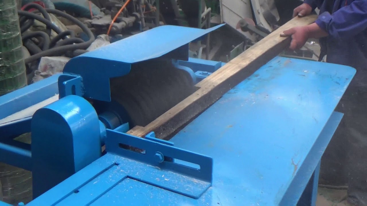 wood pallet notcher - YouTube