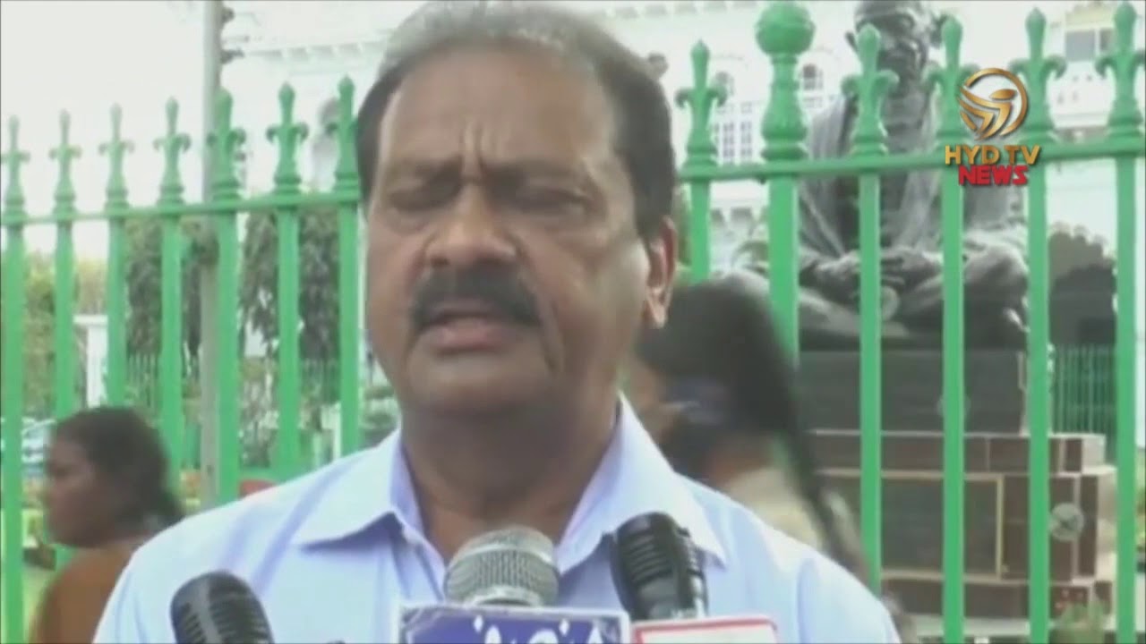 Congress MLA's protest in front of Assembly against TRS Government ...