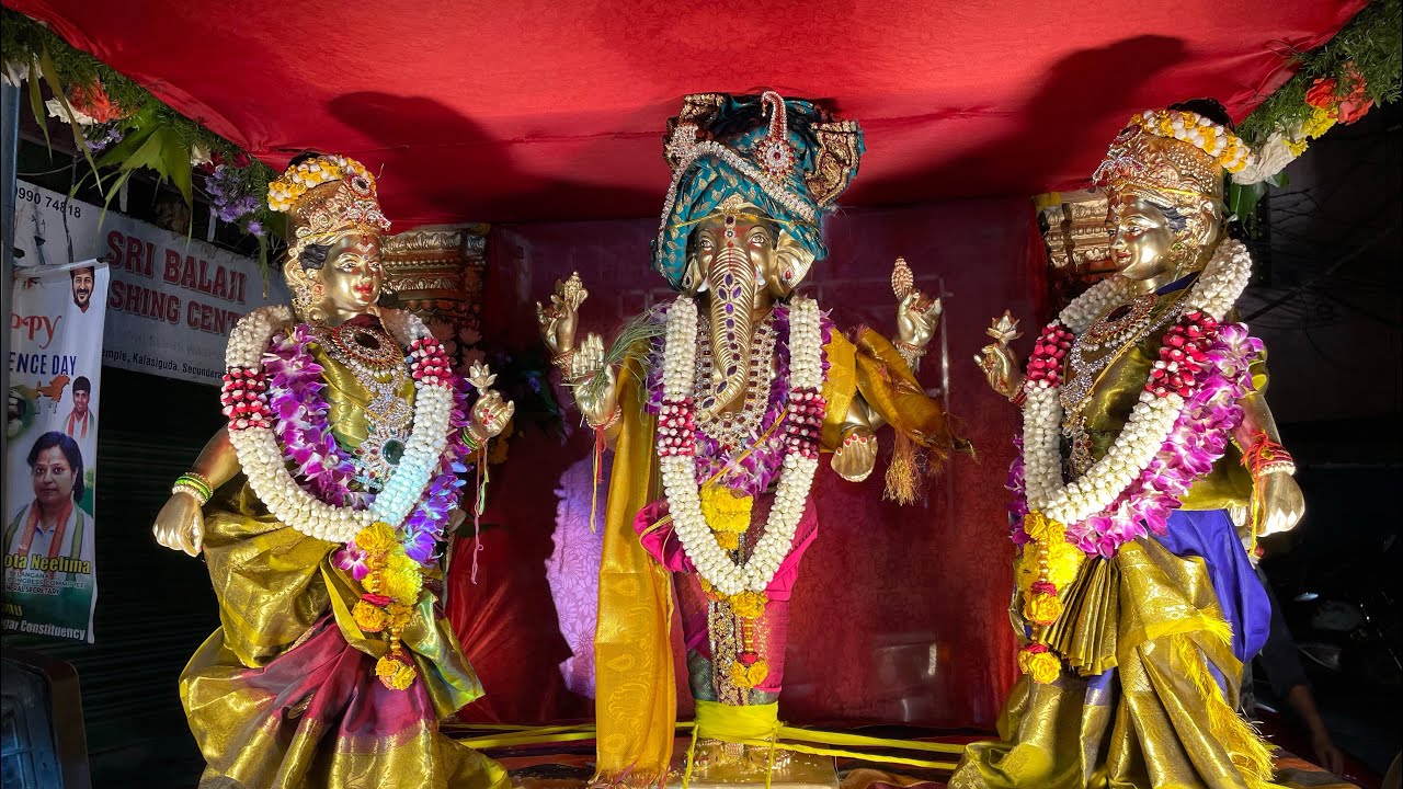 Sri Lakshmi Ganapathi Friends Ganapathi Kalyanam Uregimpu | Kalasiguda ...