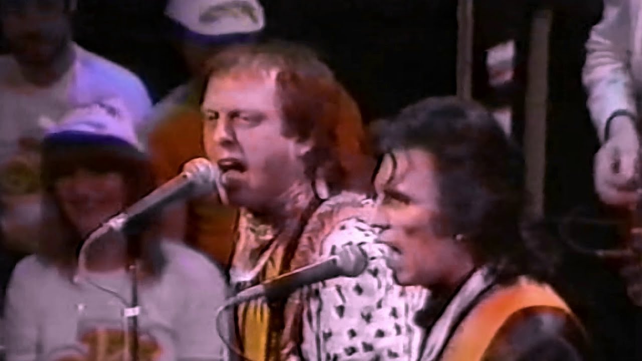 Steve Gibbons Band - Loving Me, Loving You (O.T.T. 1982) - YouTube