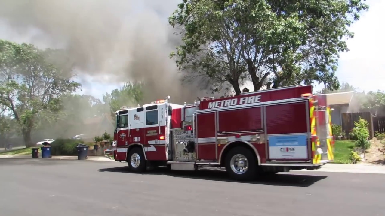 Pre arrival!!!!!! Sacramento Metro Fire responding and onscene with ...