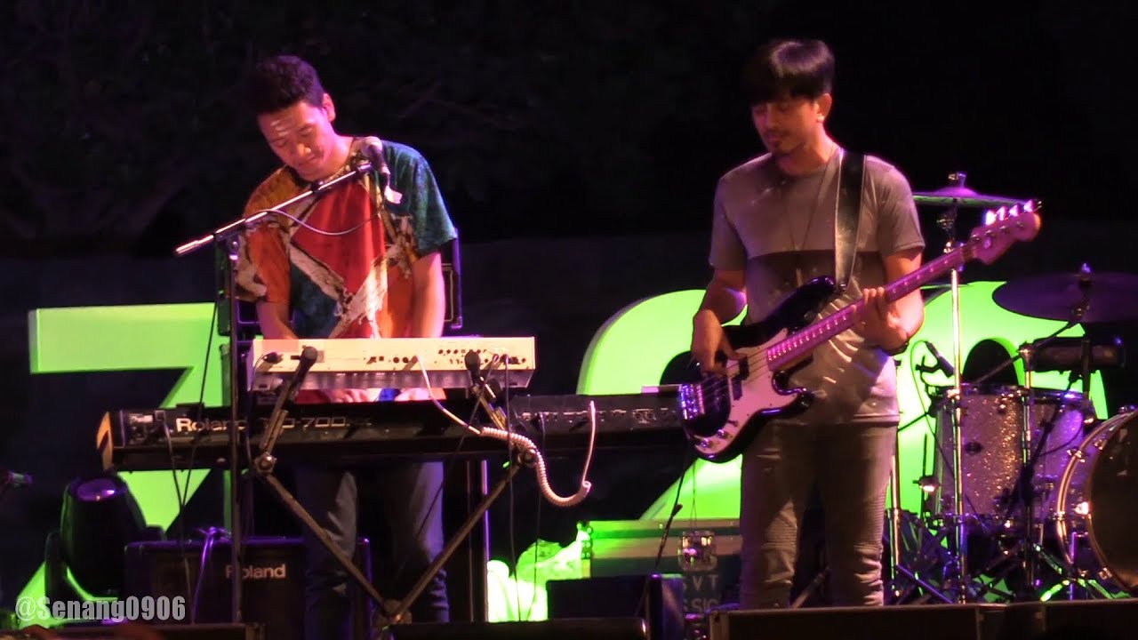 Stars and Rabbit - Worth It @ Prambanan Jazz 2017 [HD] - YouTube