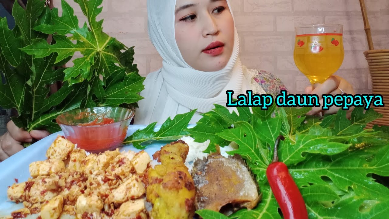 LALAP DAUN PEPAYA AYAM GORENG IKAN ASIN TELUR BALADO @mamam happy - YouTube