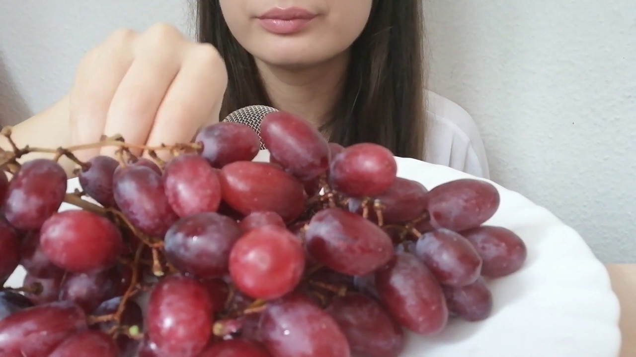 ASMR GRAPES Eating Sounds & No Talking| SOF asmr - YouTube