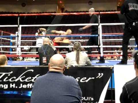 Edmond X's First Fight part 1 - YouTube