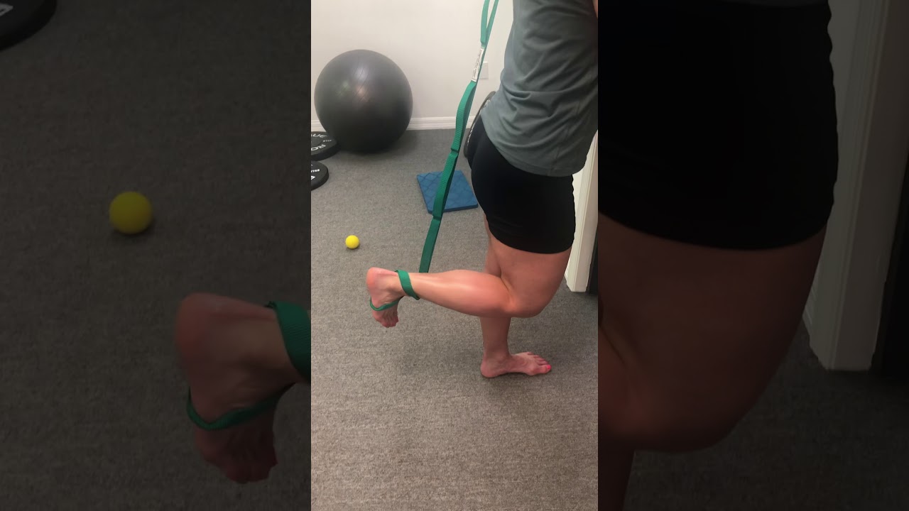 Active Assisted Knee Flexion with Strap (PCL Injury) - YouTube