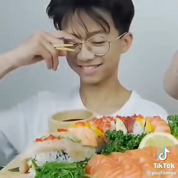 Nico glow up - YouTube