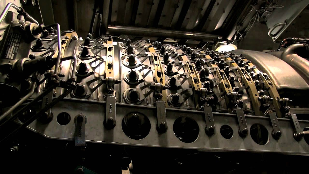USS Chaffee (DDG 90) Engine Washing and Fuel Efficiency - YouTube