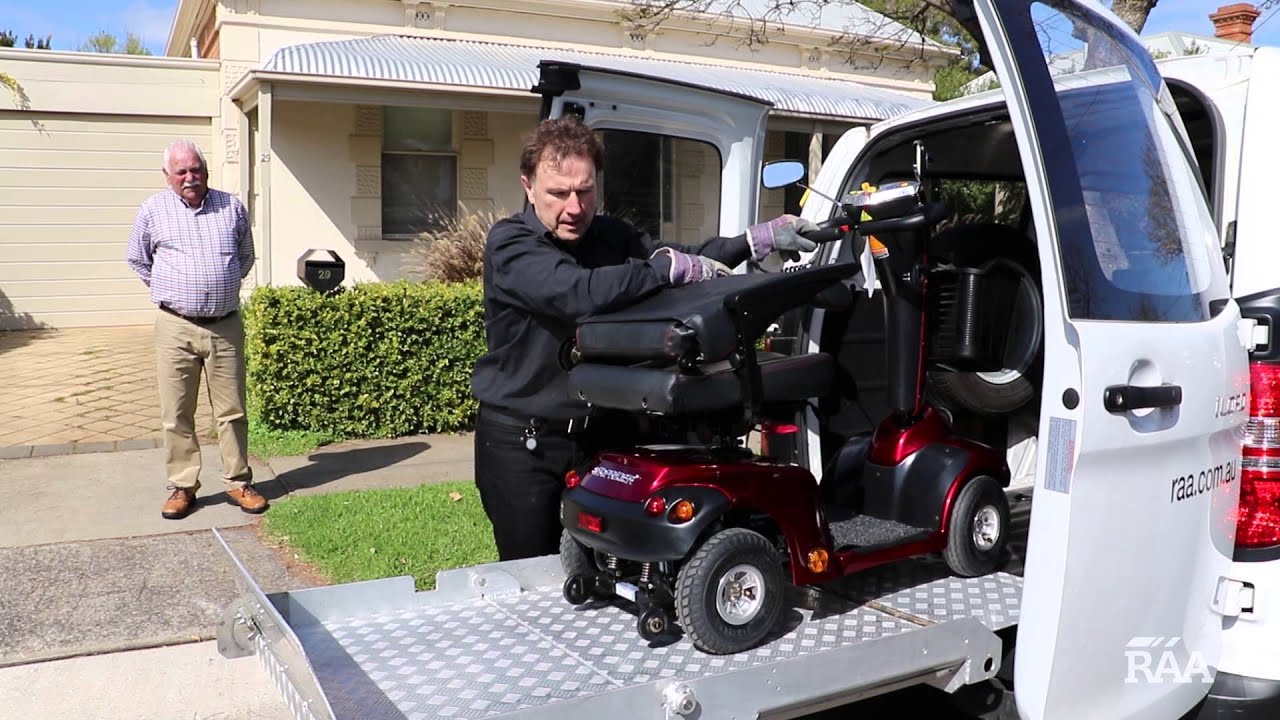 Shoprider QT8 ‘Little Beauty’ Mobility Scooter - YouTube