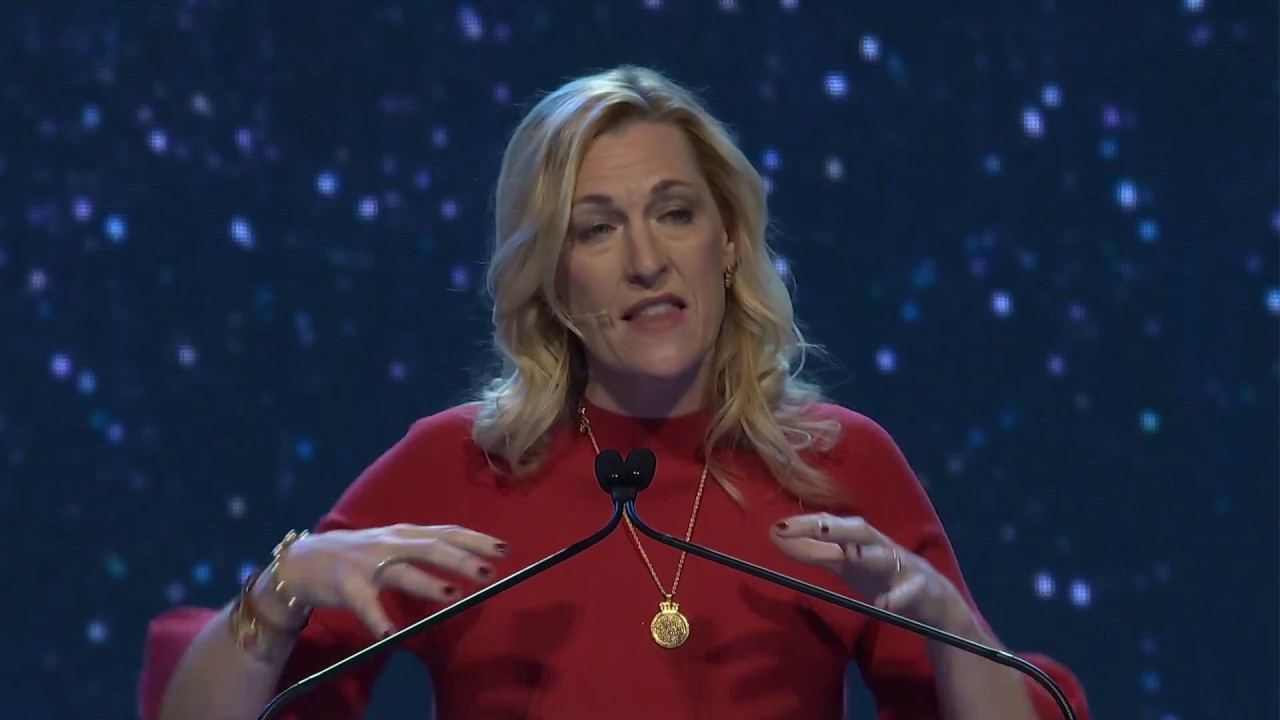 Lisa Brenninkmeyer: "A Battle Plan for Mission and Motherhood" | SLS18 ...