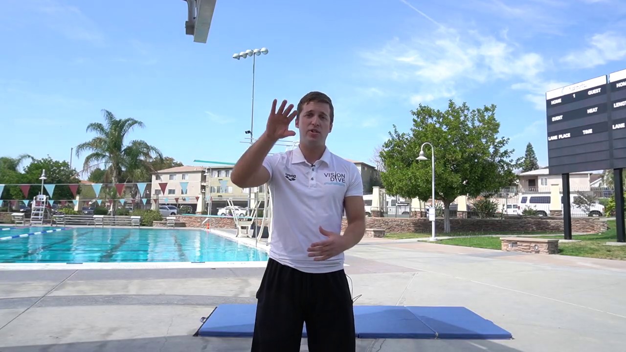 How to be Hollow and rip entry in (Springboard Diving Strategies Tips ...