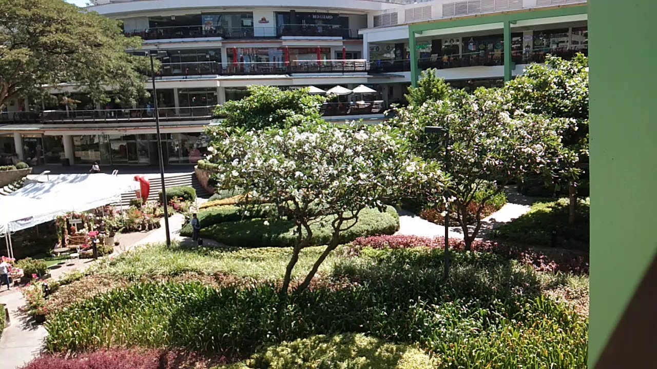 The Terraces, Ayala Center, Cebu - YouTube