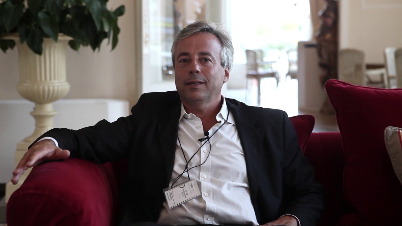 Stefano Massari - Titolare Rossi Srl - #EVOexperience - YouTube