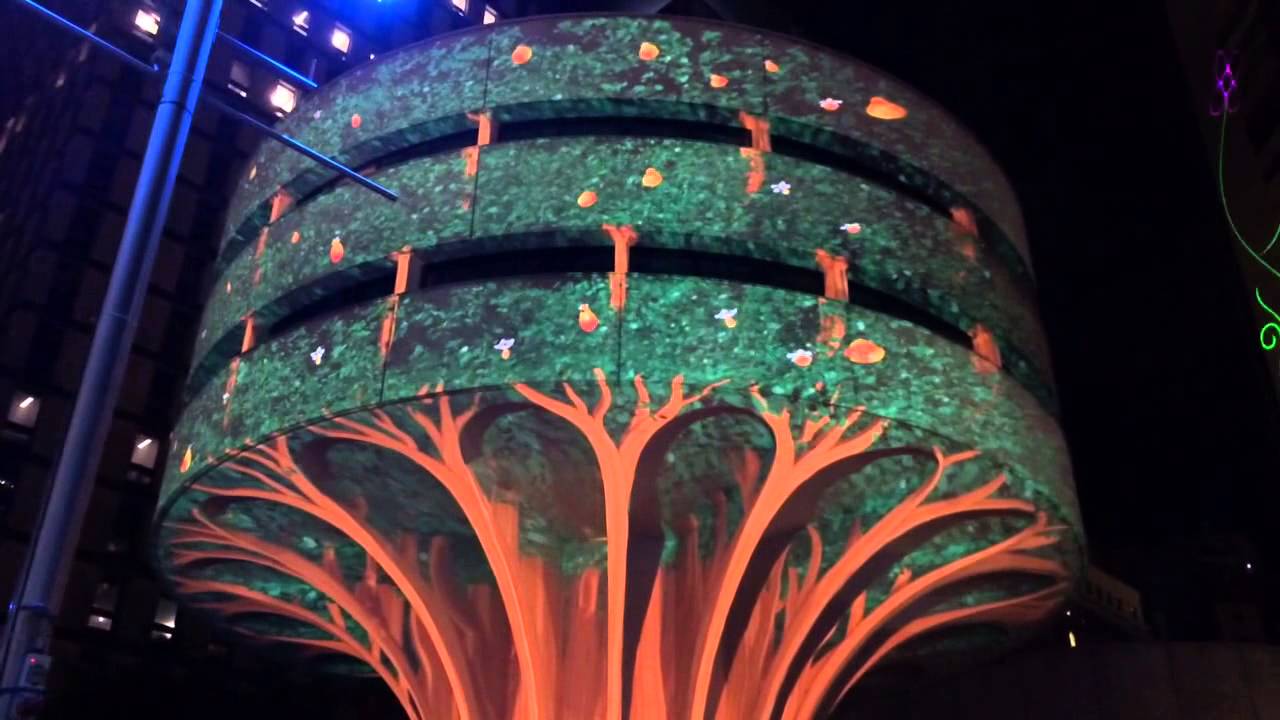 Vivid Sydney, Martin Place, Tree - YouTube