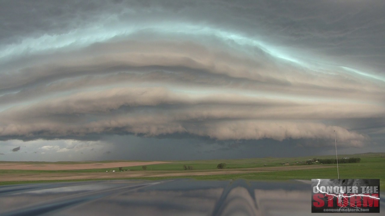 Massive supercell thunderstorm approaching. Jordan, MT - YouTube