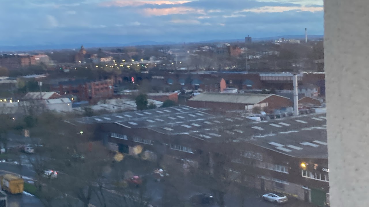 Clix skin In fortnite (live) playing battle royal and reload - YouTube