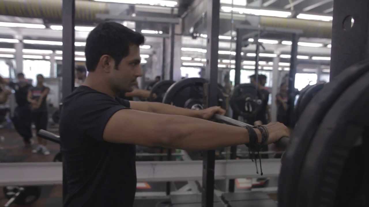 Full Range Barbell Squat 225 lbs x 3 (5 sets) at 155 lbs body weight ...