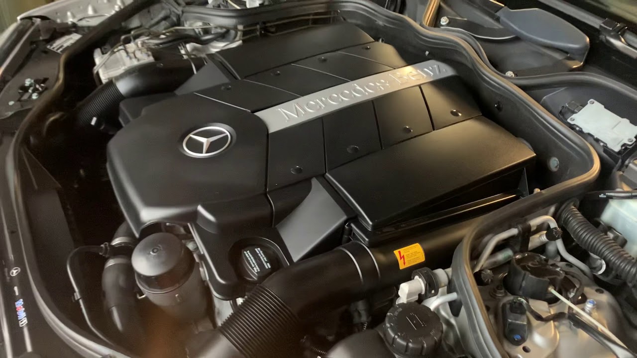2004 Mercedes-Benz E500 engine start - YouTube