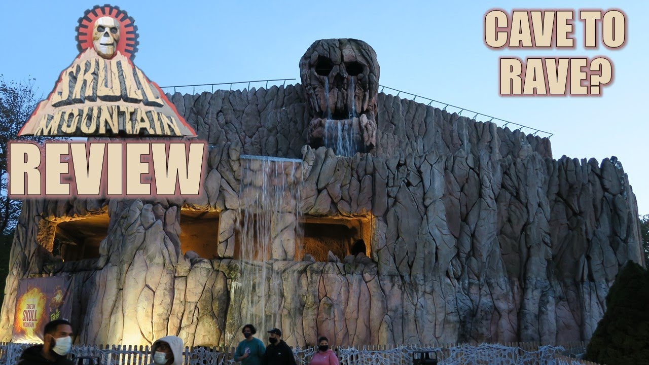 Skull Mountain Review, Six Flags Great Adventure Indoor Intamin Roller ...
