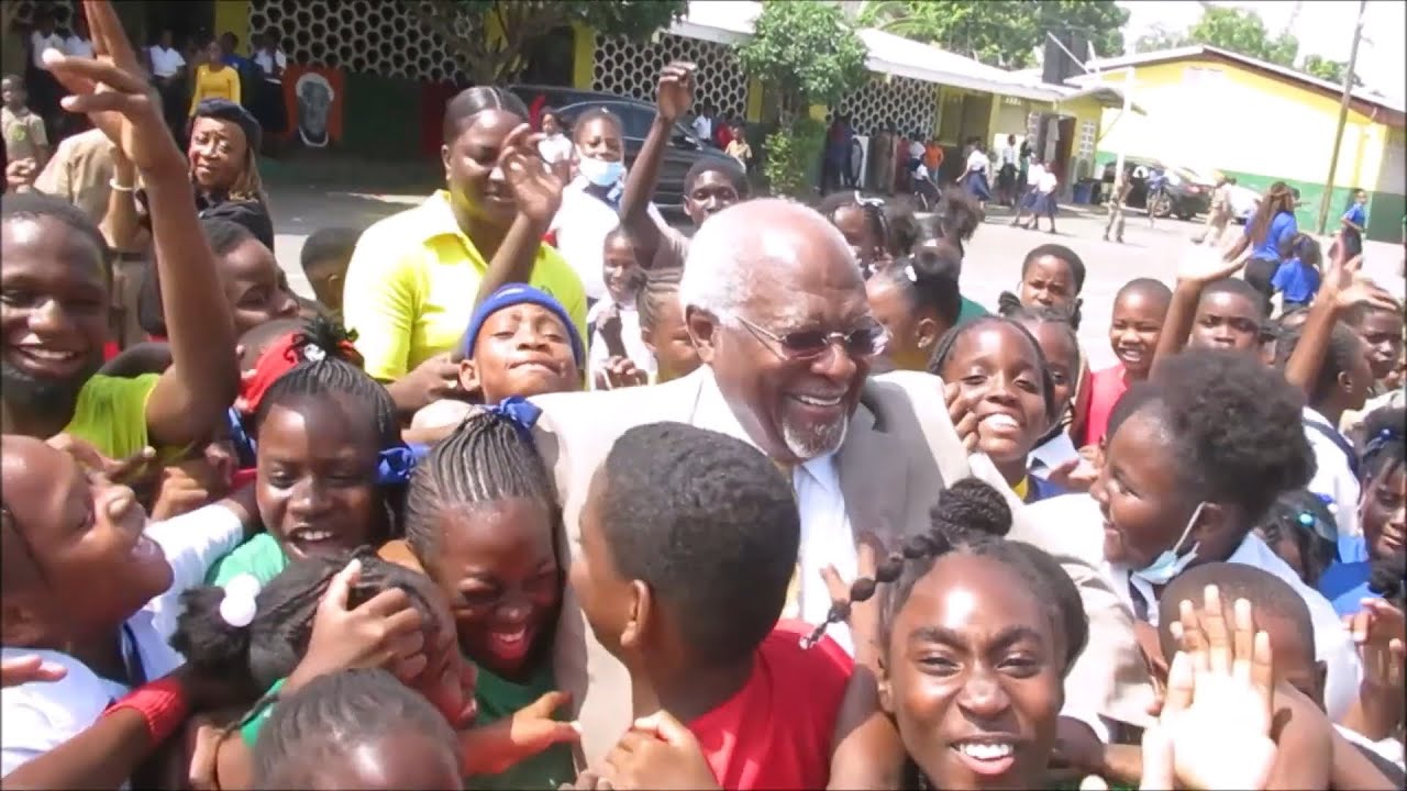 ST JUDE'S PRIMARY SCHOOL CHILDREN WAS OVERJOYED TO SEE DR JULIUS GARVEY ...