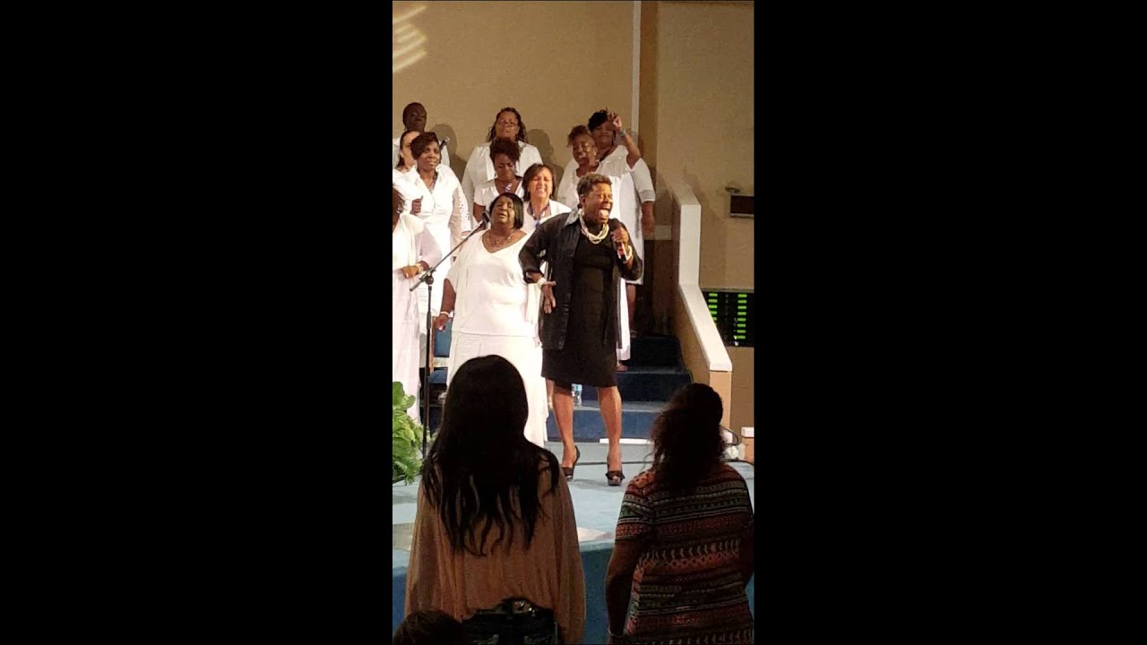 Ricky Dillard's "Amazing" by Born Again Reunion Choir feat. Shonka ...