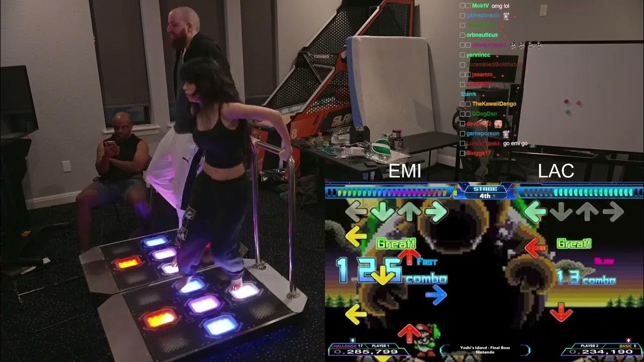 Emiru Losses Her Mind In DDR - YouTube