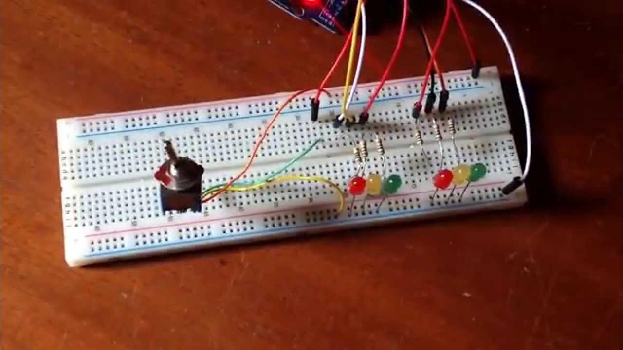 Control de semáforos con Arduino y Minibloq - YouTube