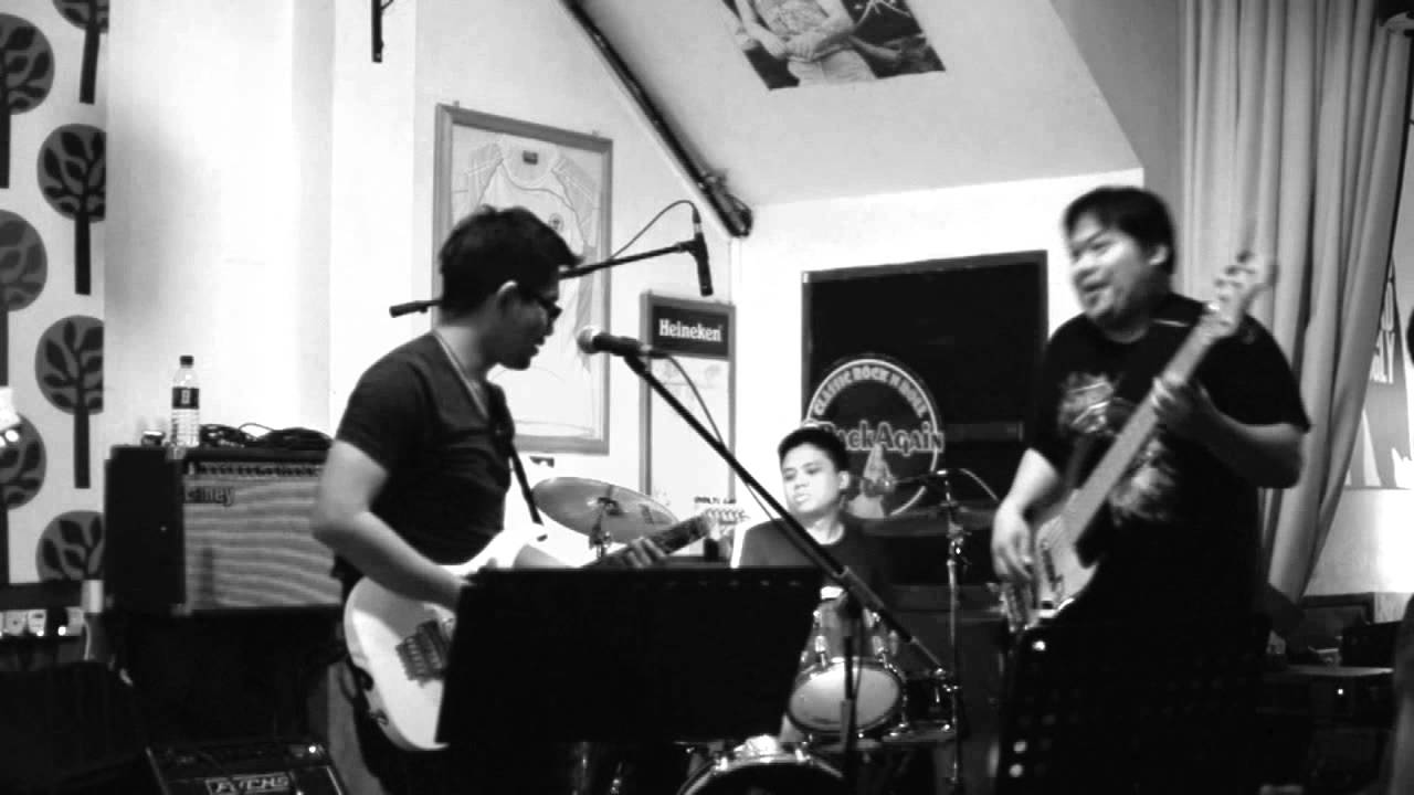 I Touch Myself Divinyls (ESP Cover) - YouTube