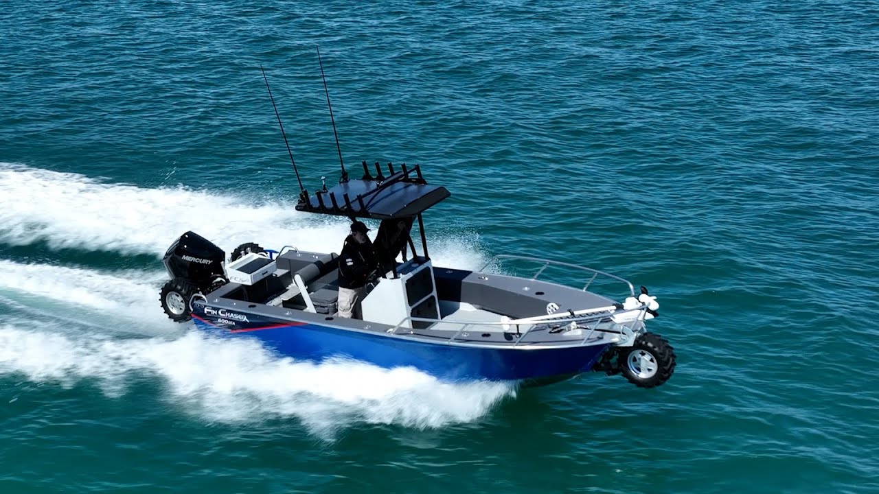 FIN CHASER CENTRE CONSOLE AMPHIBIOUS FC600CCA - YouTube