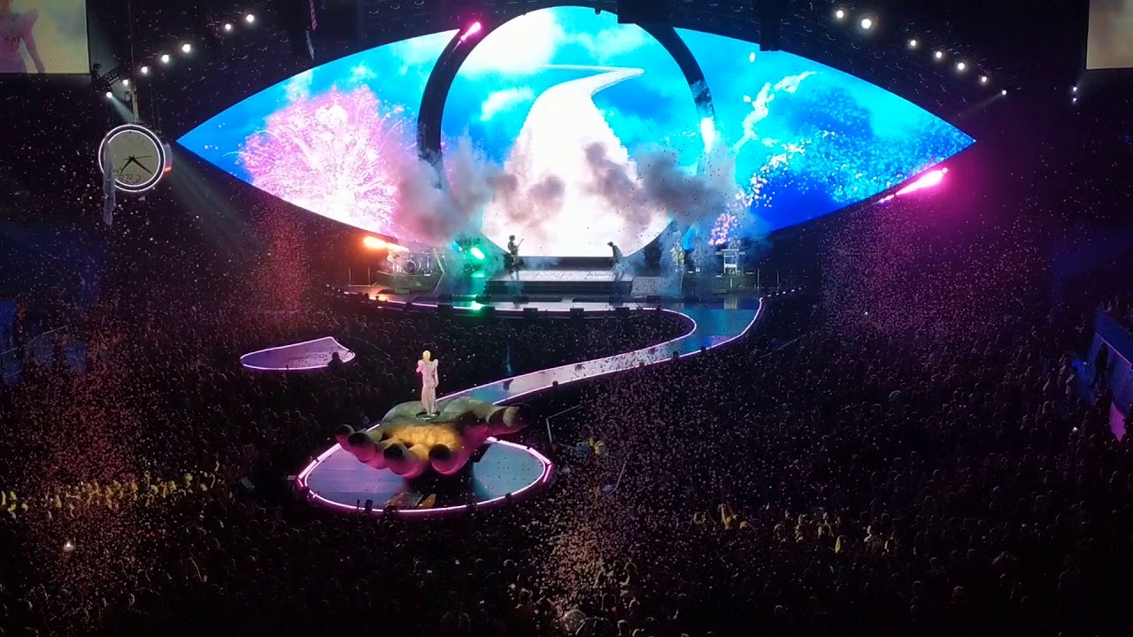 Katy Perry - Witness the Tour - Perth, Australia (24 Jul 2018 ...