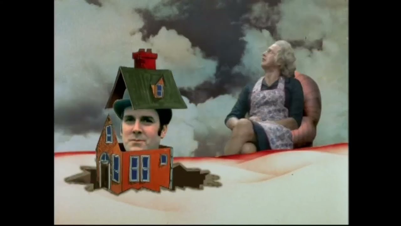 Opening To Monty Python's Flying Circus Volume 1 1999 DVD Disc 1 - YouTube