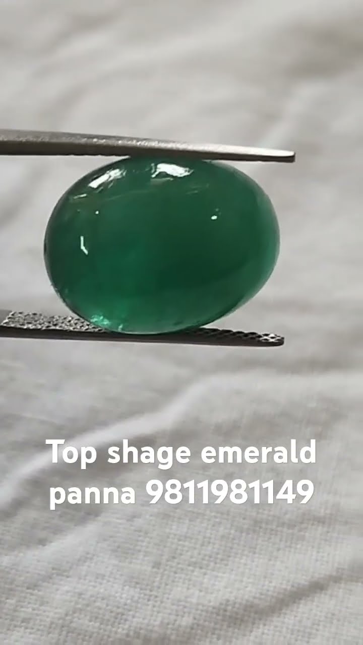 Beautiful top shade green emerald to enhance decision making Emerald Panna Gems #gemstone #panna ...