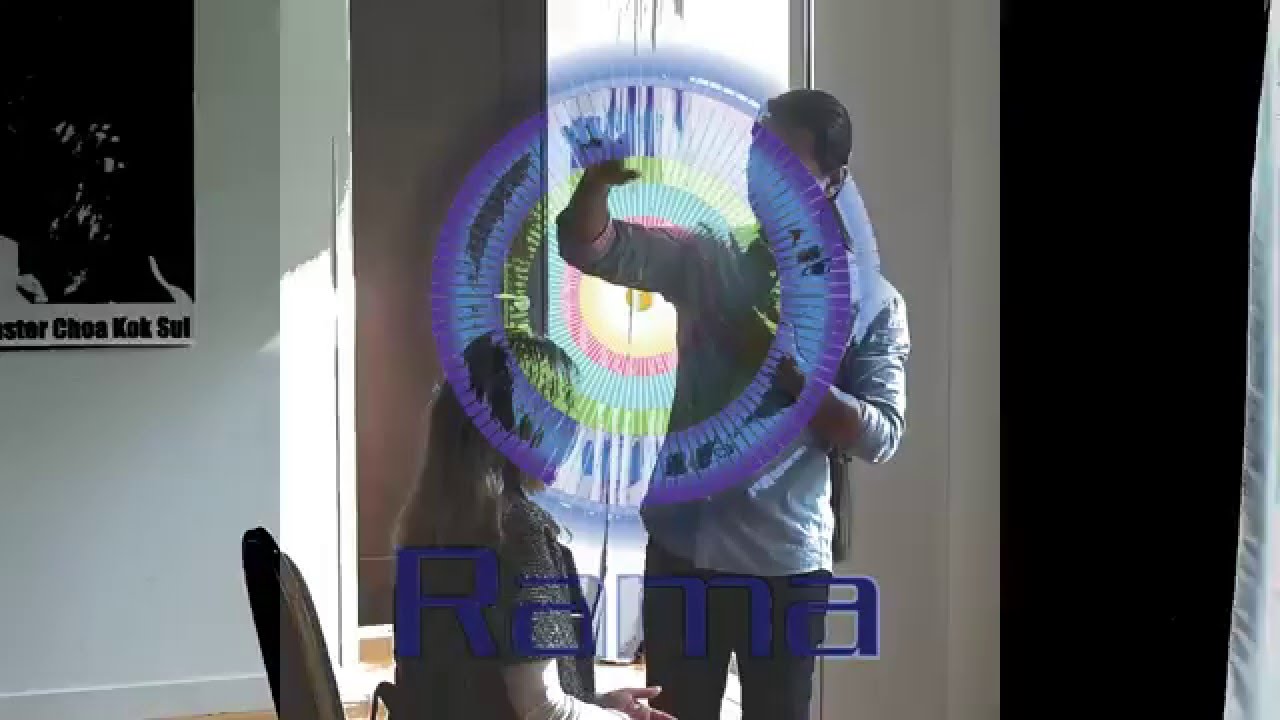 Master Hector Ramos performing Pranic Healing - YouTube