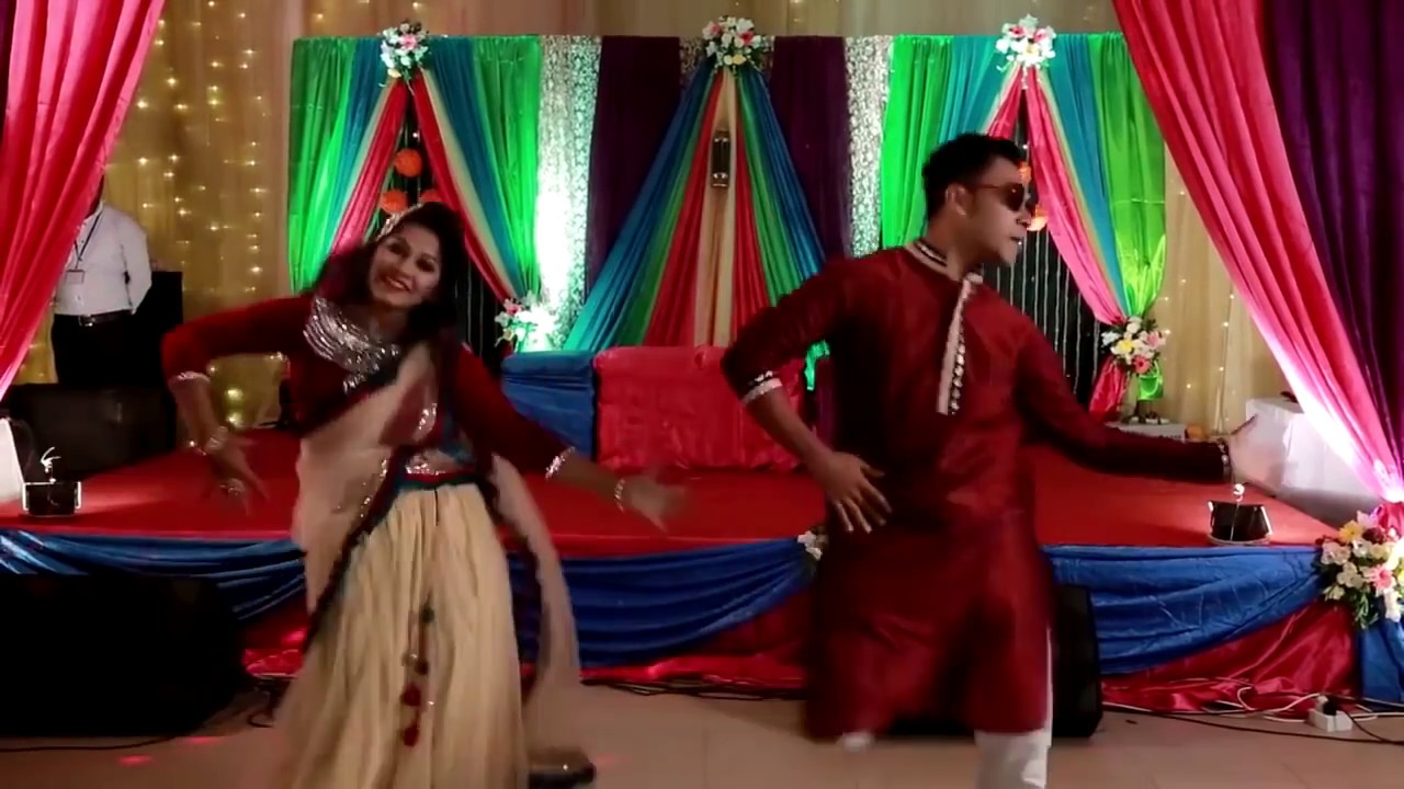 Best Bangladeshi Halud Dance performance - YouTube