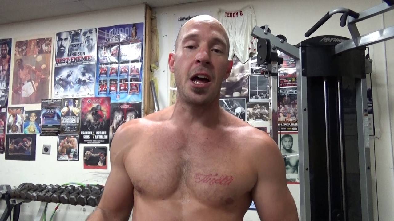 brandon krause on santa cruz vs frampton rematch EsNews Boxing - YouTube