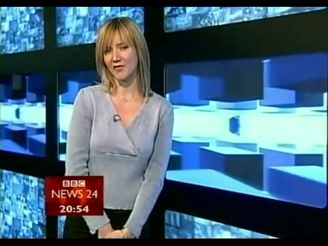 Kate Russell - Click Online - DVDfever website (10th April 2004) - YouTube