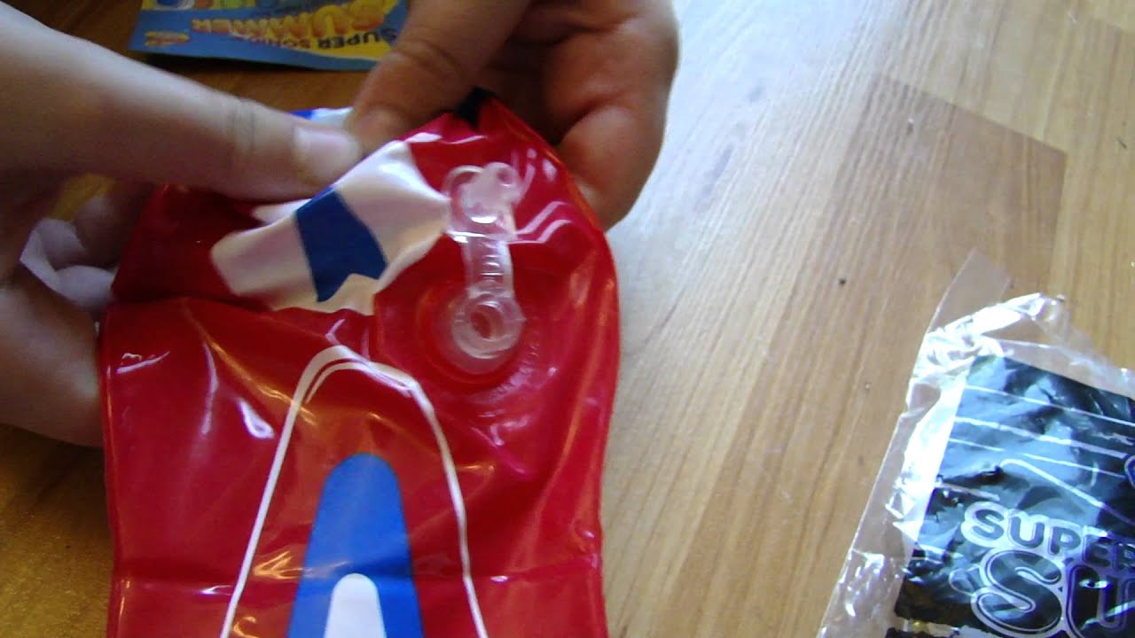Sonic Restaurant Wacky Pack Meal toy Super Sonic Summer Inflatable ...