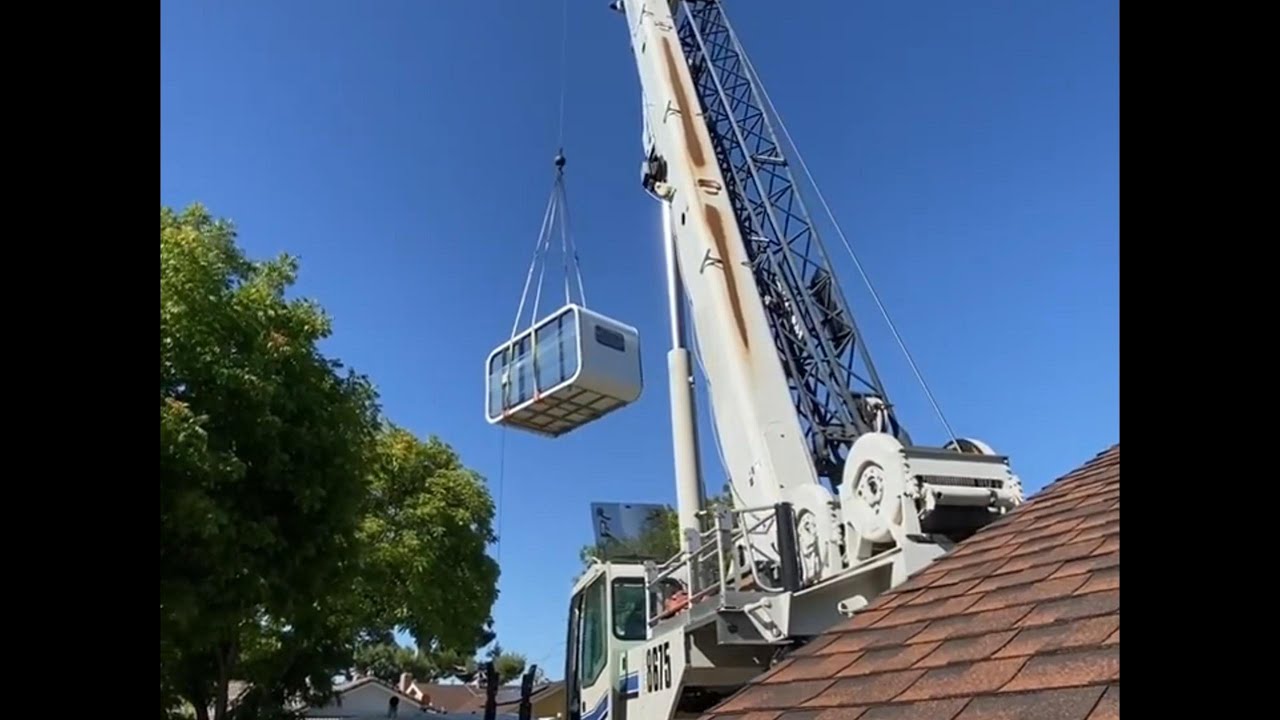 prefab tiny house hoisting - YouTube