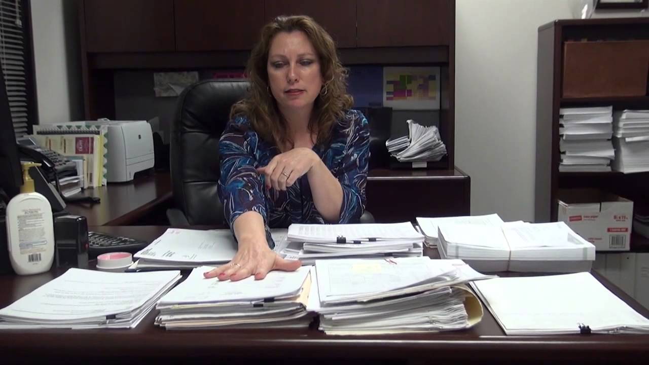 A Day in the Life of an Assistant Controller - YouTube