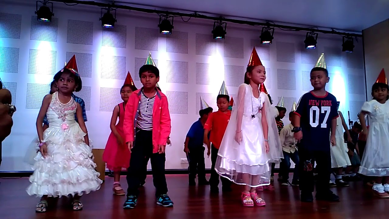 MohamedAariz Agharr Dance performance. - YouTube