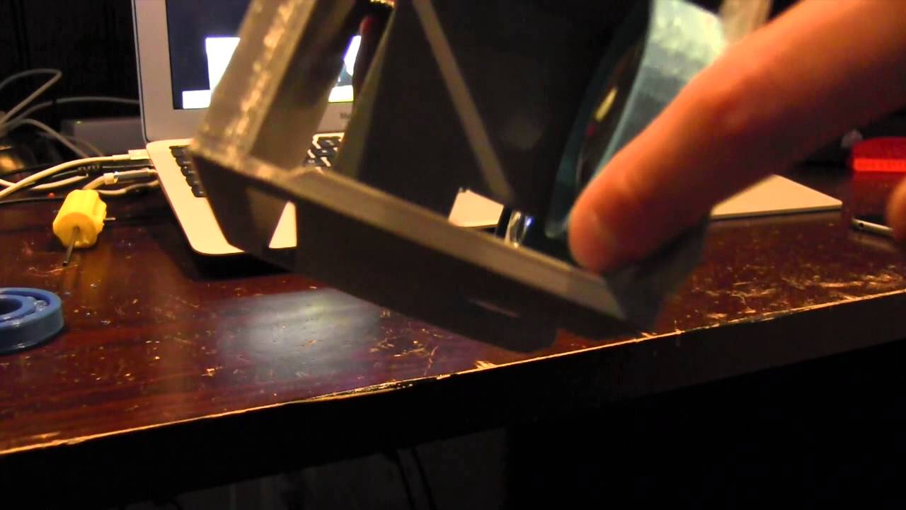 3D Printed VR Headset - YouTube