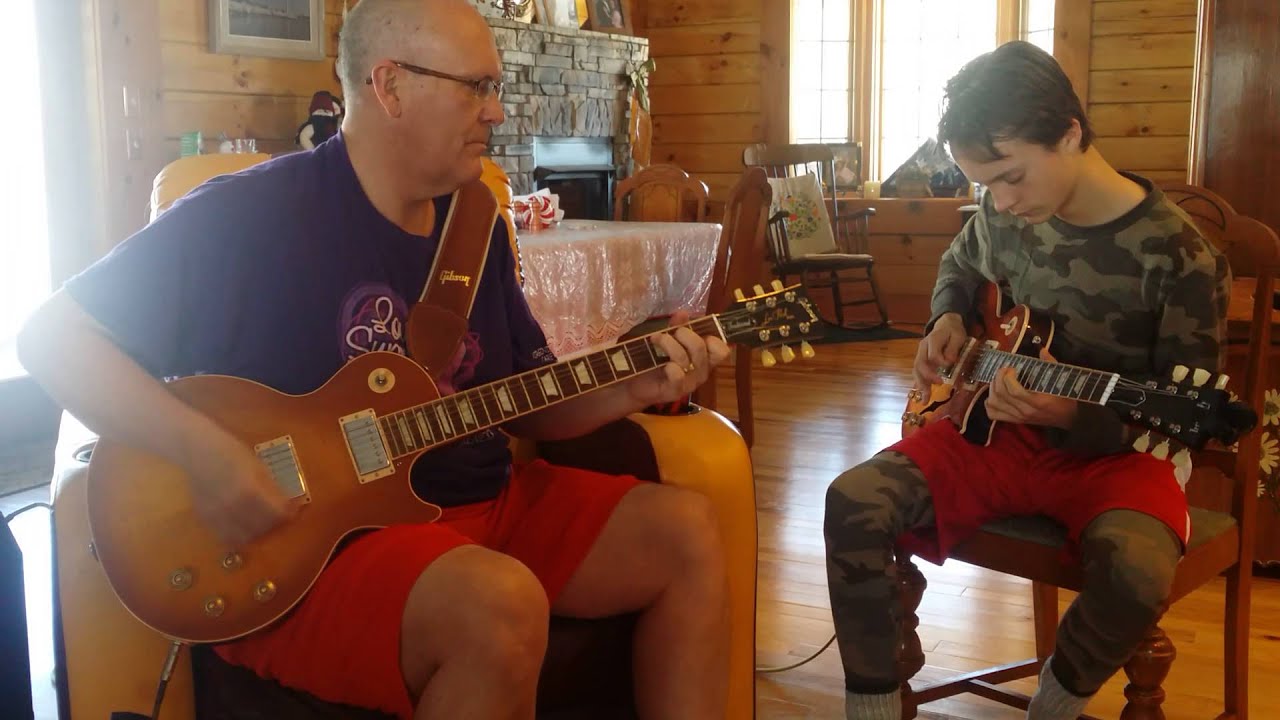 Rodney Rhodes playing. SWEET CHILD OF MINE - YouTube