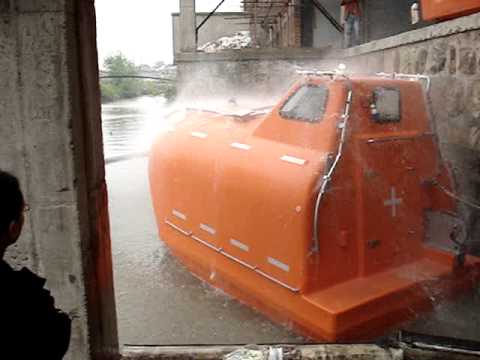 Freefall Lifeboat Sprinkler Test - YouTube