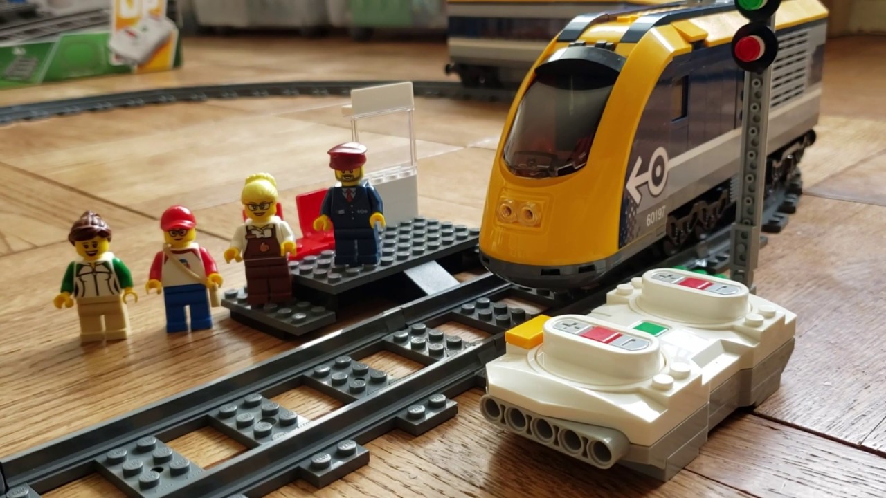 Lego City Passenger Train 60197 Speed Build - YouTube