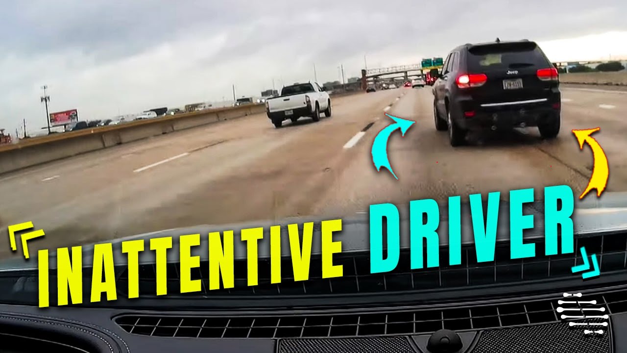 Car Crossed Two Lanes and Cut off Another - YouTube