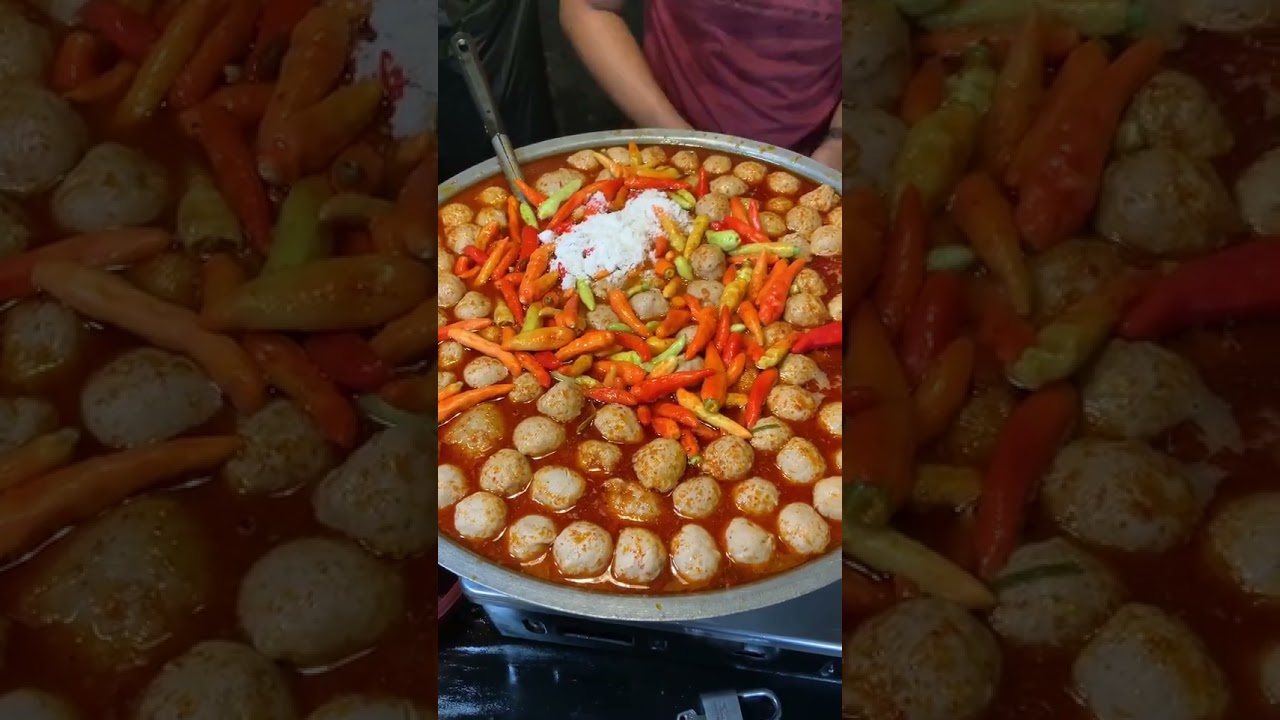 pentol si cabe🌶 bogor dari tik tok separuh aku lemak - YouTube