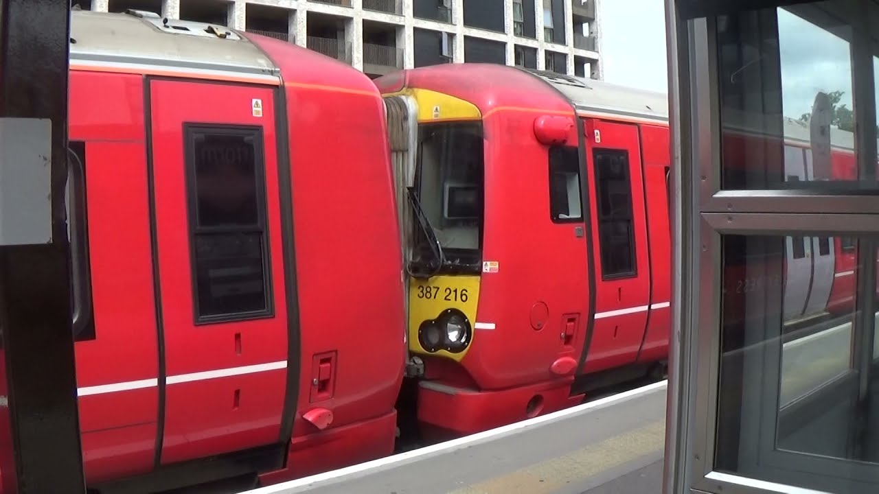 GX Electrostar class 387's rolling out of East Croydon Railway Station ...